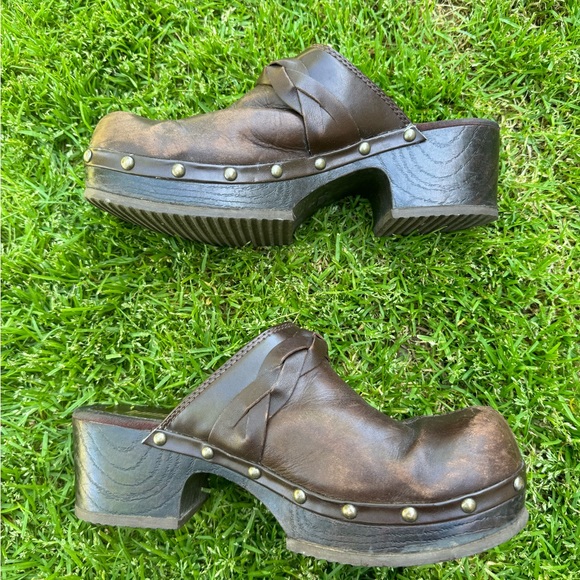 BONGO | Shoes | Vintage Leather Mule Clogs | Poshmark